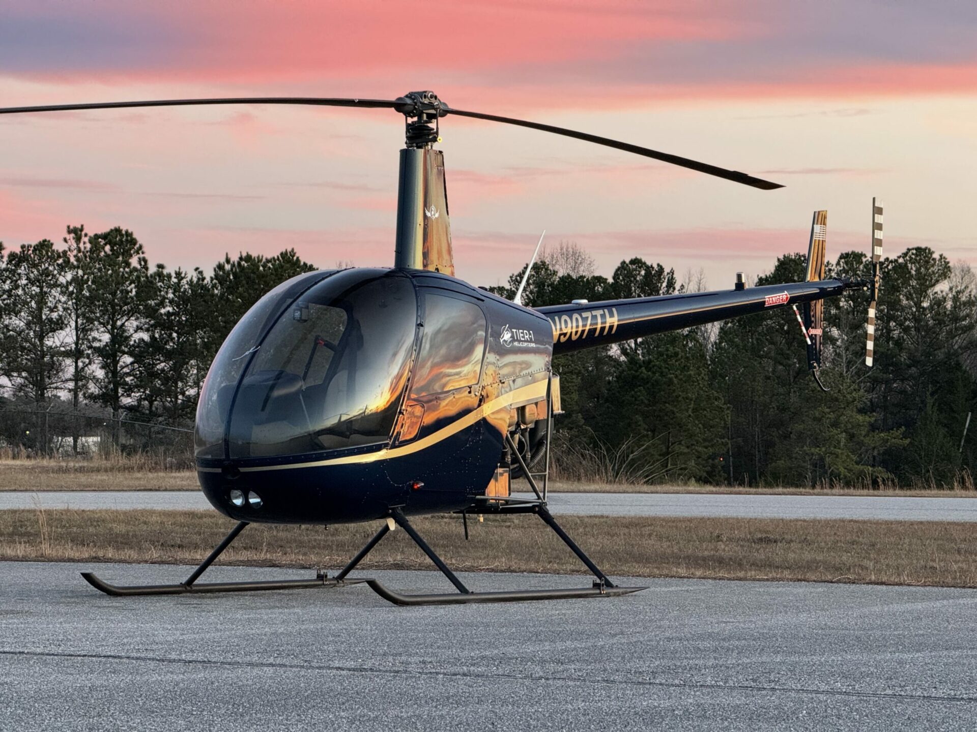 R22 Aircraft – Tier-1 Helicopters